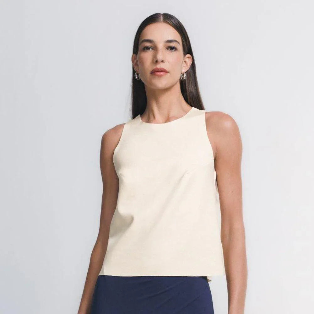Minimal Top Feminino: design minimalista, tecido tecnológico e prático ...