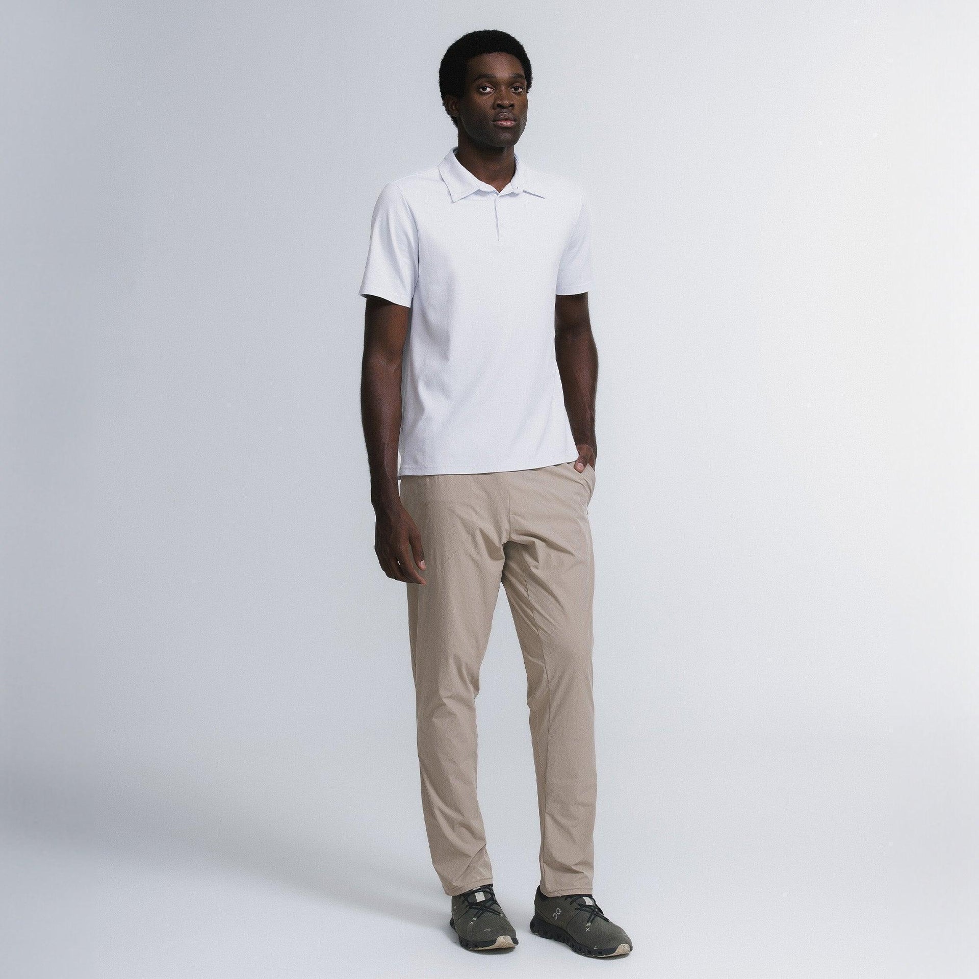 Camiseta Polo Core: Tech e Minimalista | Insider